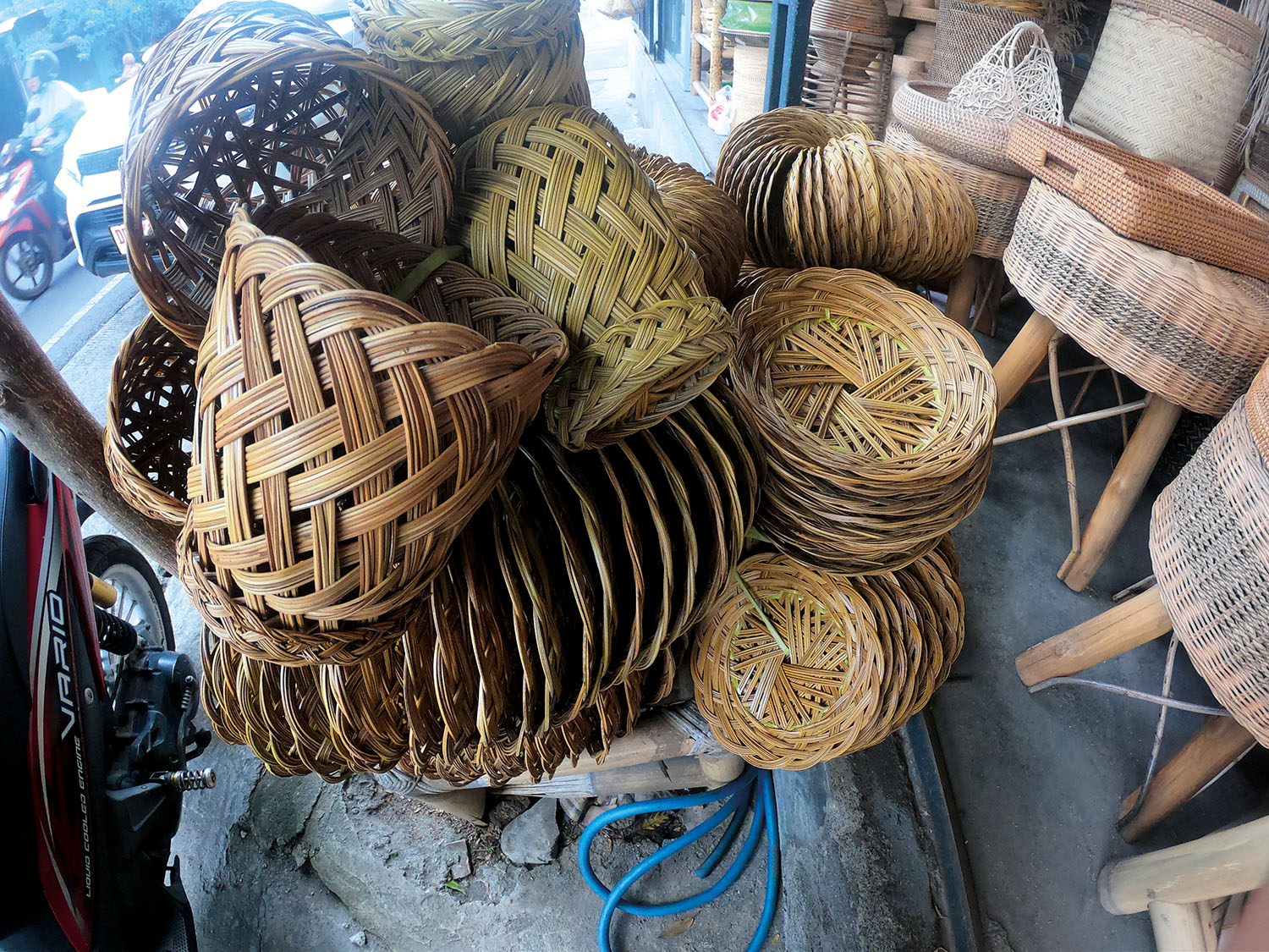 Bamboo - THE LOMBOK GUIDE